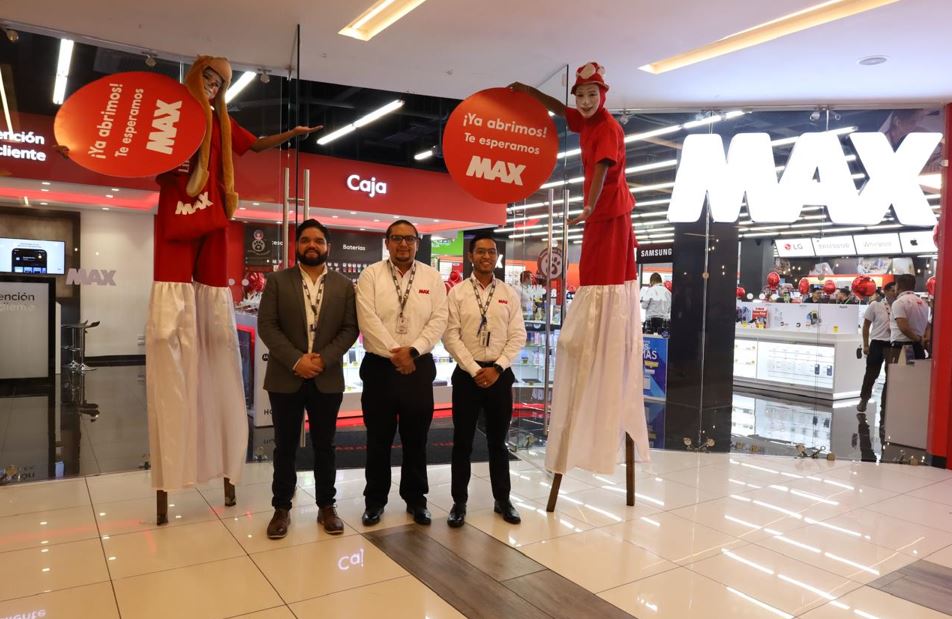 Nueva Tienda MAX en Xela | Marcas y Negocios Gt