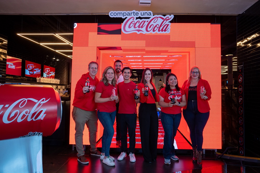 Coca-Cola relanza su campaña “Share a Coke” | Marcas y Negocios Gt